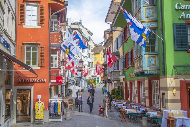 Private Tour of Zurich in 60 minutes with a Local - The Value of a Short Tour in Zurich
