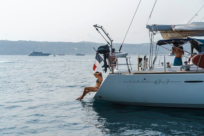 Private tour on a sailboat with apéritif at sunset on Antibes - An In-Depth Look at What to Expect