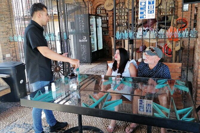 Private Tour one day of Adventure in Tequila and Tequilera Cascahuin - FAQs