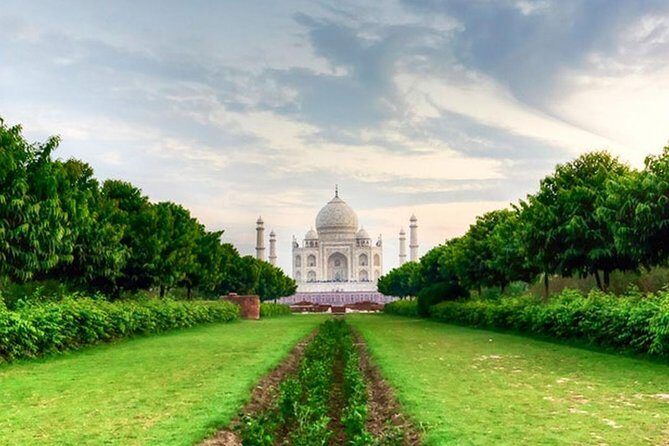 Private Tour: One Day Trip To Agra from Delhi by Car Visit Taj Mahal & Agra Fort - Why This Tour Offers Good Value