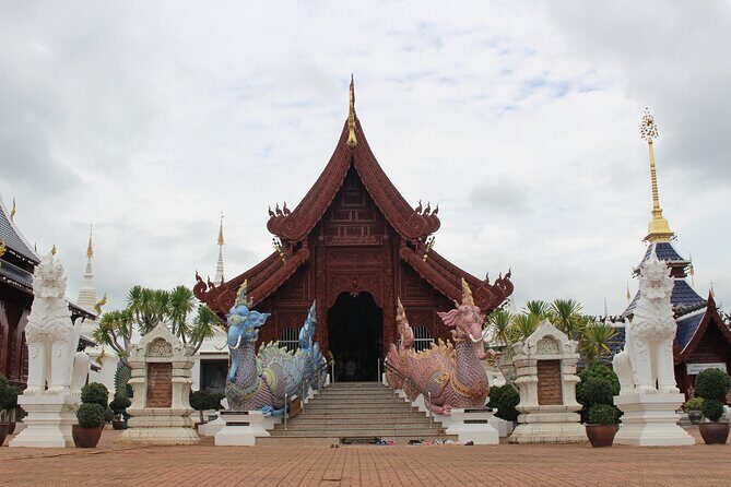 Private tour] Perfect day! Sticky waterfall + ChiangDao Cave + Wat BandenTemple - FAQ