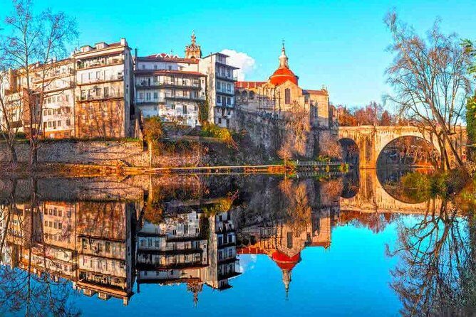 Private tour Portugal and Spain (North and Center) 15 days - Key Points