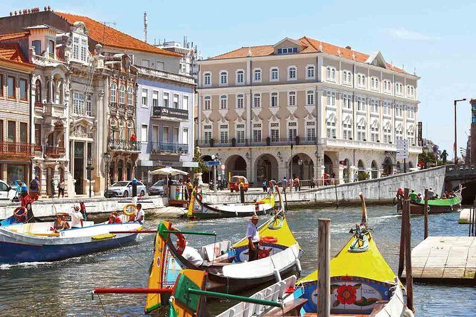Private tour Portugal and Spain (North and Center) 15 days - Frequently Asked Questions (FAQ)
