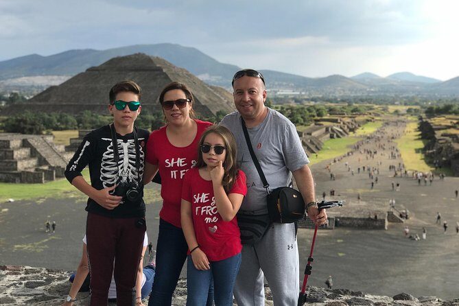 Private Tour: Pyramids of Teotihuacan, Tlatelolco & Basílic of Guadalupe - What to Expect at Teotihuacan
