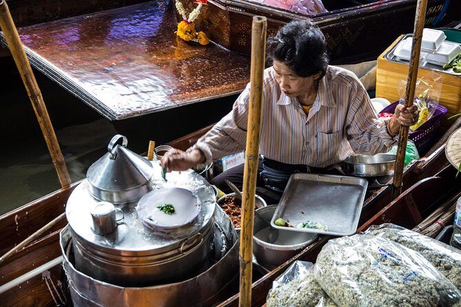 Private tour : Railway & Floating Market and the Bridge over river Kwae - Frequently Asked Questions