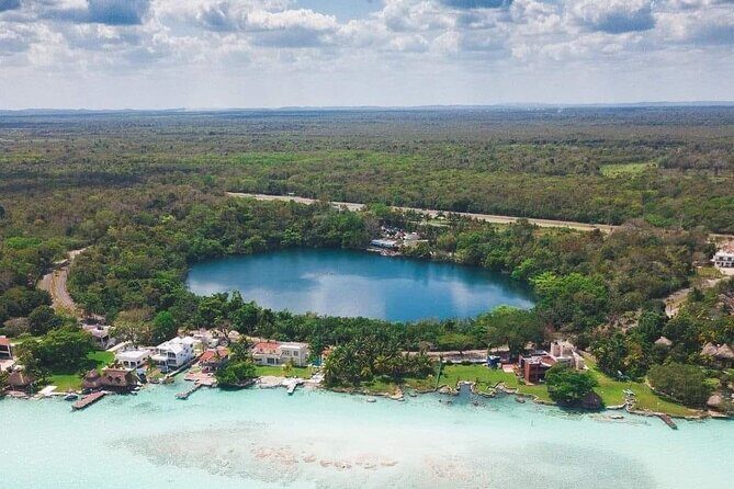 Private Tour Rapid Boat Bayliner Magical Bacalar - An In-Depth Look at the Bacalar Boat Tour