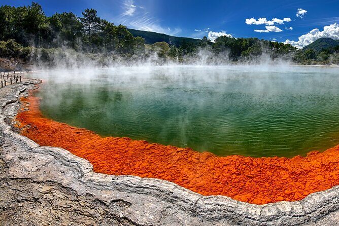 Private Tour Rotorua & Taupo - Waiotapu Wonderland & Huka falls - Exploring the Highlights of the Rotorua & Taupo Tour