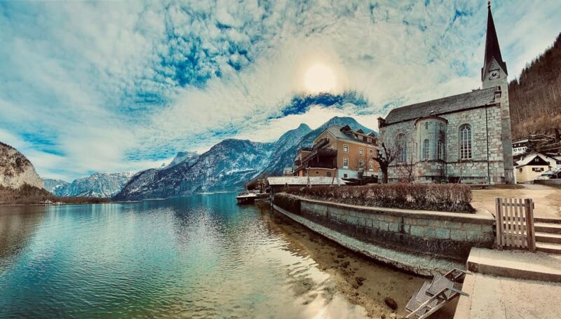 Private Tour Salzburg - Mondsee - St Gilgen - Hallstatt - Mondsee: The Picturesque Village at the Lake
