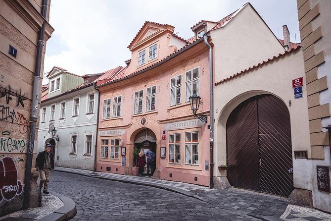 Private Tour: Secret Food Tours Prague - How the Tour Works Logistically