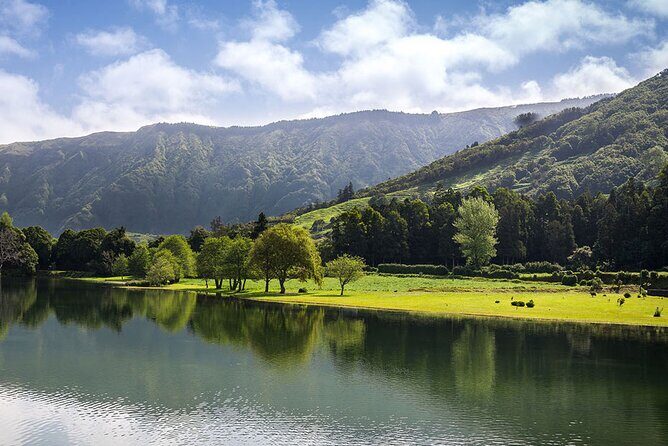 Private tour: Sete Cidades & Fogo Lake (group price) - How This Tour Offers Value