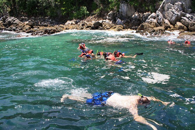 Private Tour Seven Bays, Huatulco HT - A Close Look at the Itinerary and What You Can Expect