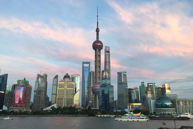 Private Tour: Shanghai Museum, the Bund, Yu Garden & Cruise in Huangpu River - Key Points