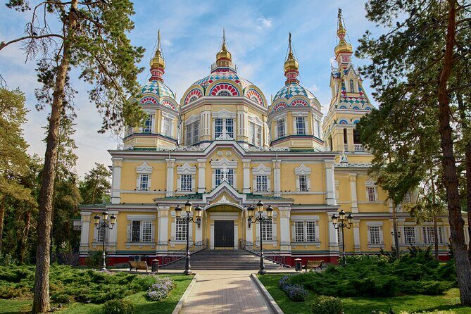 Private tour: Sightseeing Tour of Almaty & Shymbulak Resort - The Sum Up