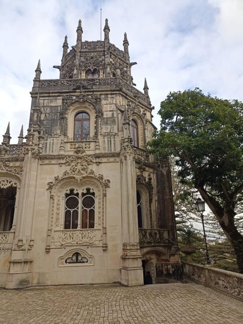 Private Tour: Sintra, Beaches, Cascais - Coastal Lunch and the Charm of Azenhas do Mar