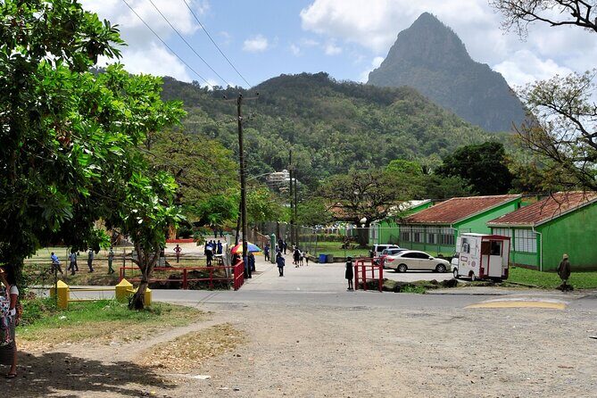 Private Tour St. Lucias best Views, Mineral Baths & Waterfalls - FAQ