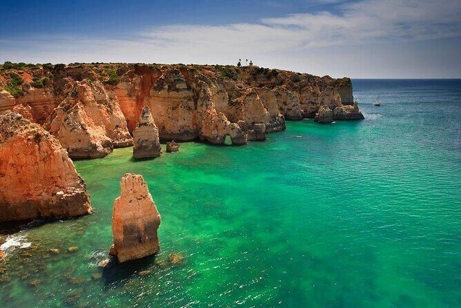 Private tour to Algarve, Benagil, carvoeiro,Portimão from Lisbon - FAQ