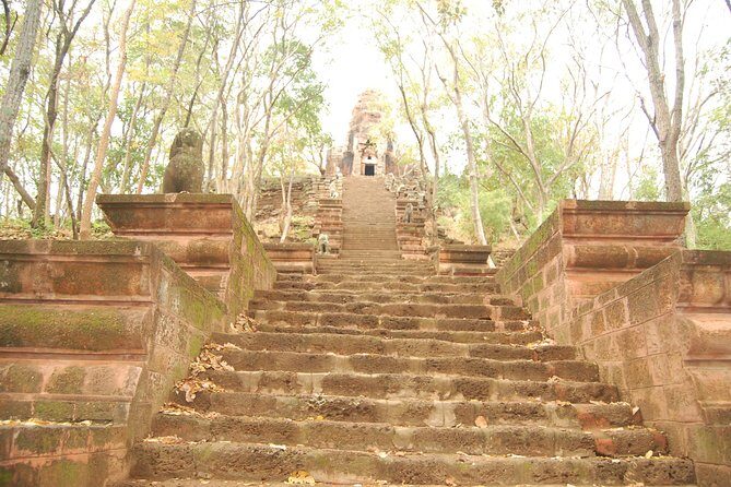 Private Tour to Battam Bang plus lunch from Siem Reap - Key Points