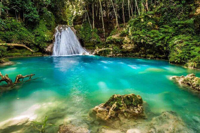 Private Tour to Blue Hole and Scotchies in Ocho Rios - The Sum Up