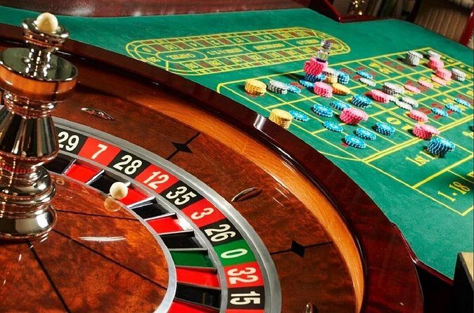 Private tour to Casino - What Travelers Should Know