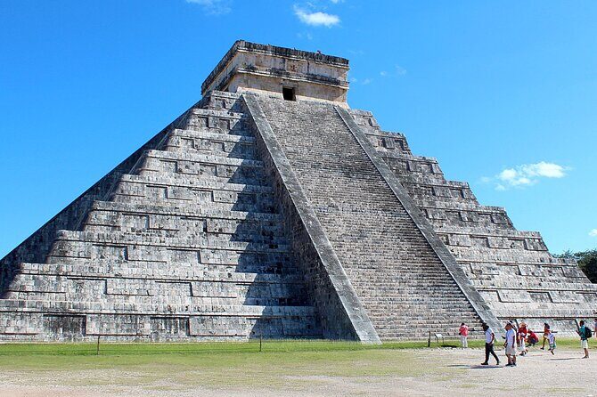 Private Tour to Chichen Itza and Cenote Tsukan with Meal Included - The Practicalities