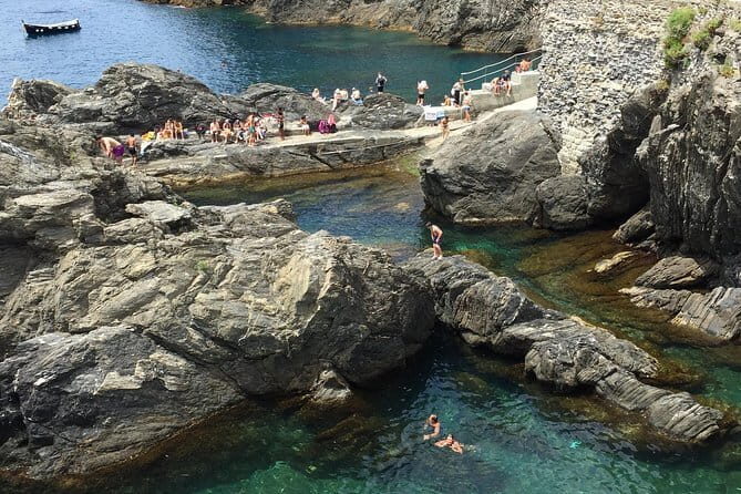 Private Tour to Cinque Terre in English, Español and Purtuguês - The Stops and Their Charm