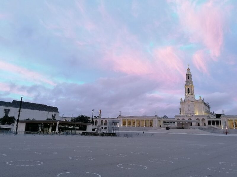 Private Tour to Fatima, Batalha, Nazare, Obidos From Lisbon - The Sum Up