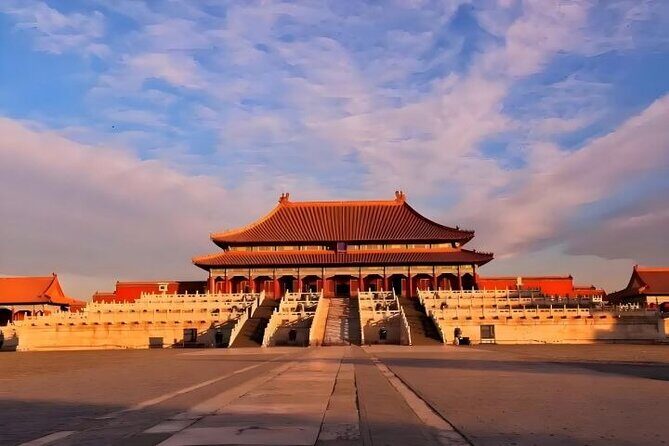 Private tour to Forbidden city and Temple of heaven - Tiananmen Square: The Heart of Beijing