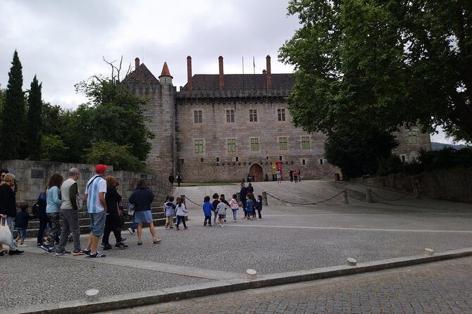 Private Tour to Guimarães and Braga, two incredible cities - Cost-Effectiveness and Practical Considerations