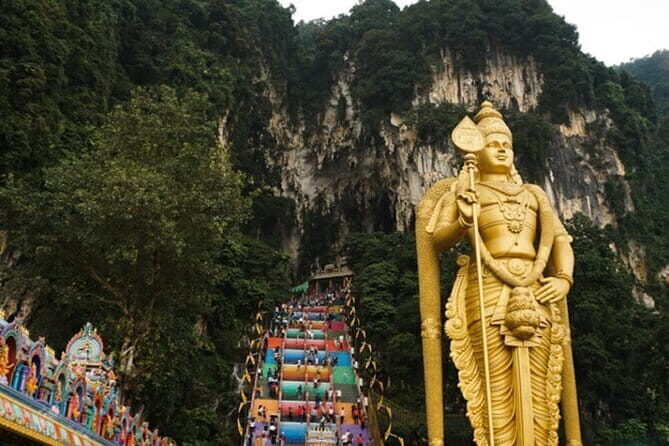 Private Tour to Kuala Lumpur and Exploring Batu Caves Selangor - Discovering Kuala Lumpurs Top Sights