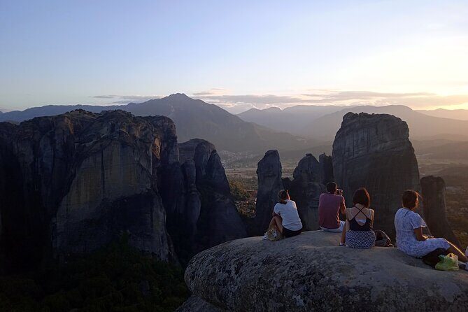 Private Tour to Meteora Rocks from Volos - An In-Depth Look at the Meteora Experience