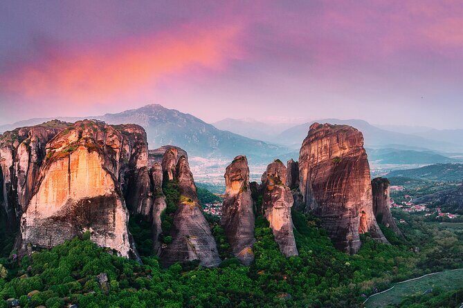 Private Tour to Meteora Rocks from Volos - FAQs