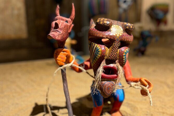 Private tour to Monte Alban and alebrijes and black mud and textiles - FAQ