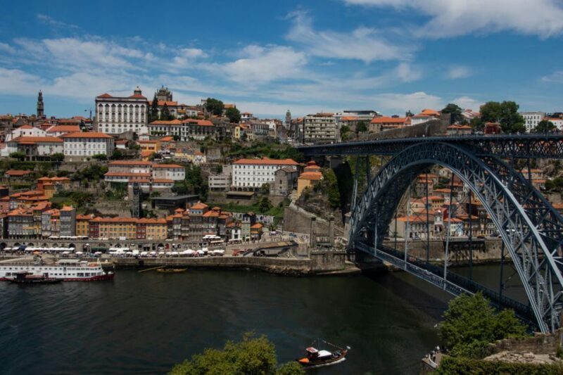 Private Tour to Oporto from Vigo Cruise Terminal - Key Points