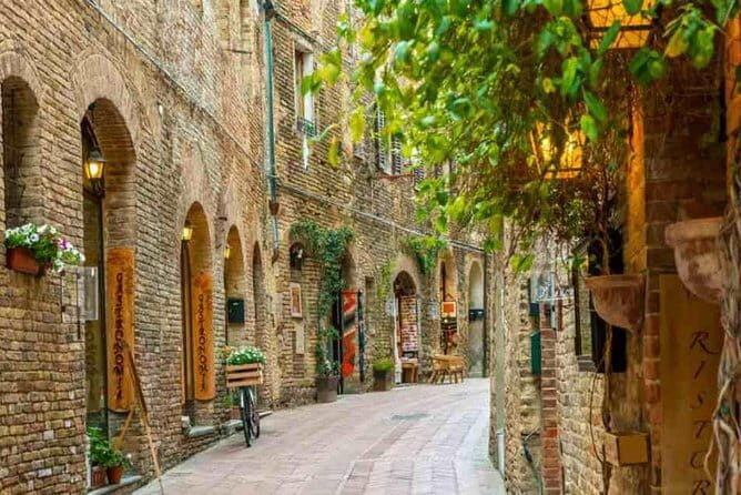Private Tour to Siena and Montalcino from Florence - What’s Included and What’s Not?