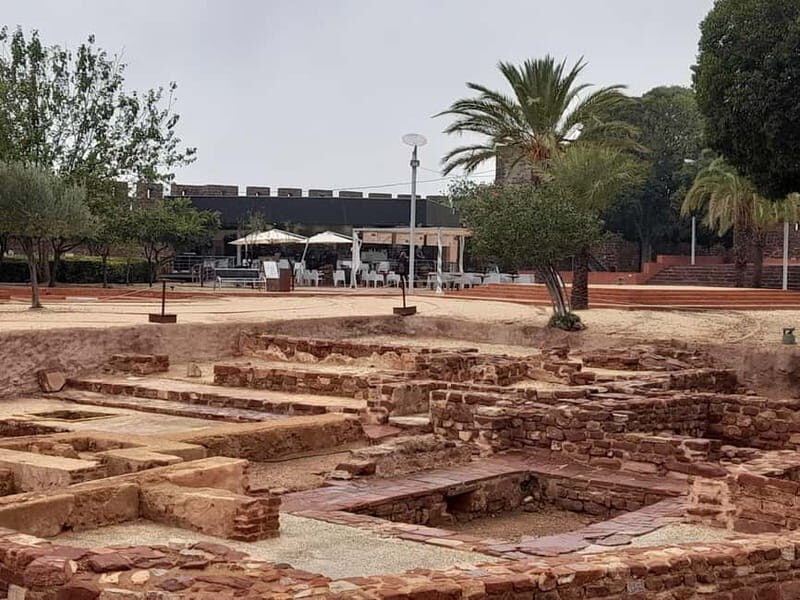 Private Tour To Silves Castle and Monchique - Key Points