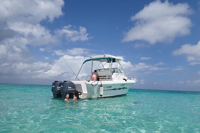 Private Tour to Stingray City & Snorkeling at Coral Gardens - Who Will Love This Tour?