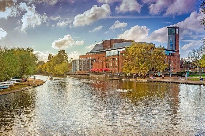Private Tour to Stratford-Upon-Avon and The Cotswolds - Overview of the Tour Experience