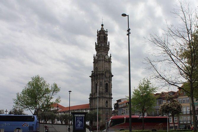 Private tour to the city of Porto c/proof of Porto wine - Delving into Porto’s Wine Heritage