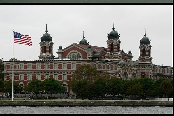Private Tour to the Statue of Liberty and Ellis Island - Weather and Cancellation