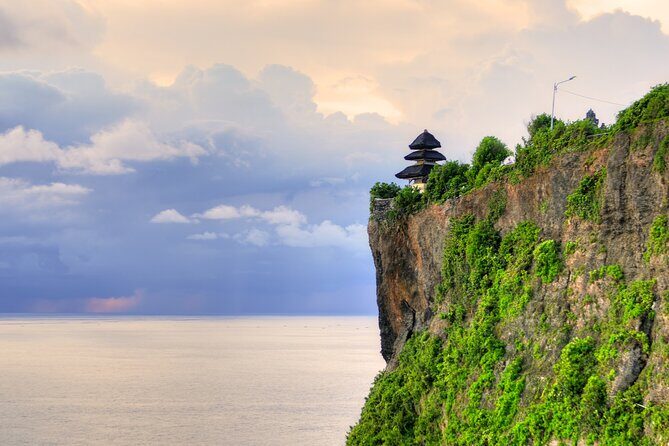Private Tour: Uluwatu Temple & Southern Bali Highlights - A Deep Dive into the Tour Experience