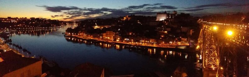 Private Tour-Unique Sunset,Wine tasting,FadoShow+Full Dinner - The Soulful Sounds of Fado