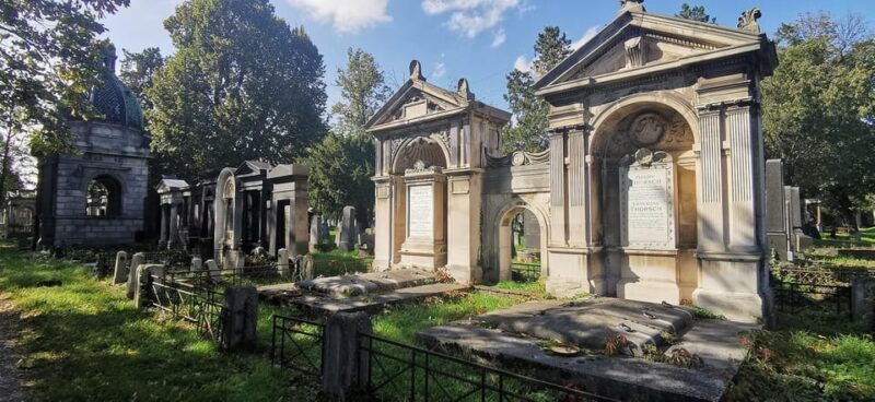 Private tour: Vienna Central Cemetery 1st gate and 2nd gate - Key Points