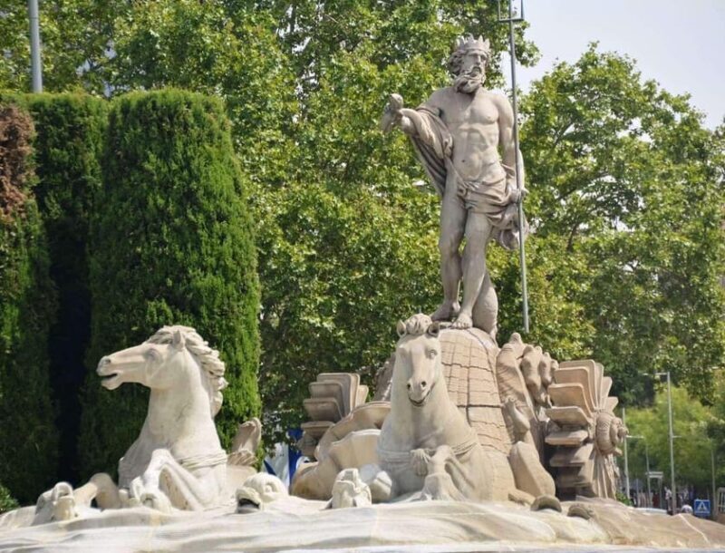 PRIVATE TOUR VIP CITY TOUR ALL OVER MADRID AND PRADO MUSEUM SKIP-THE-LINE TICKETS - The City Tour Highlights in Detail