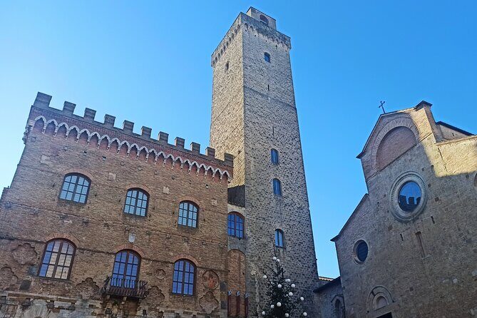 PRIVATE TOUR: Volterra & San Gimignano with Lunch & Wine Tasting Experience - Who Would Love This Tour?