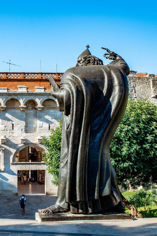 Private tour: Walking tour Split - What to Expect From a Split Walking Tour