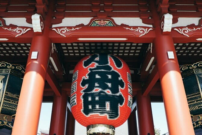 Private Tour With Local Japanese Female Guide - Who is this tour best suited for?