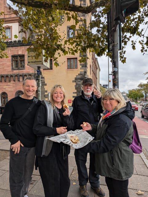Private Tour with Native English speaking Local - Key Points