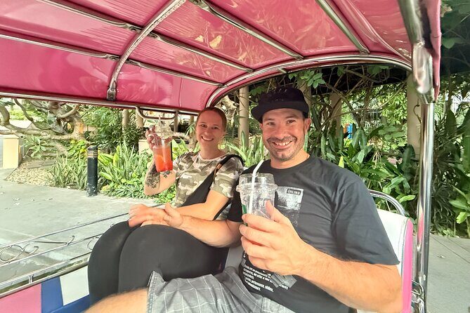 Private Tour:4-Hr Grand Palace,Emerald Buddha,Wat Pho by Tuk Tuk - Key Points