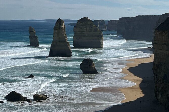 [Private Tour]Great Ocean Road and 12 Apostles Luxury Day Trip - Stop 2: Split Point Lighthouse