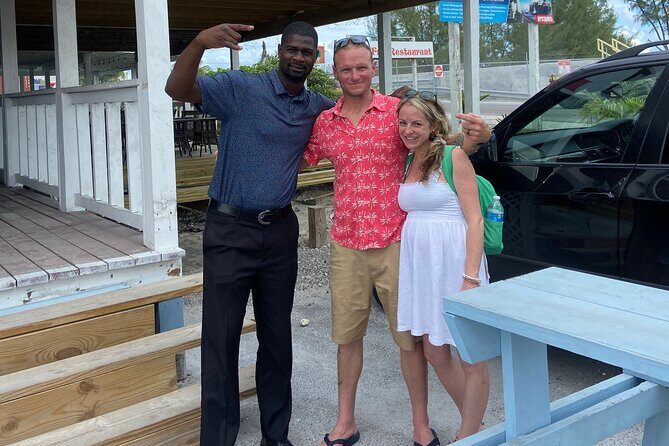 Private Tours and Sightseeing in Nassau Bahamas - Meeting Points and Logistics